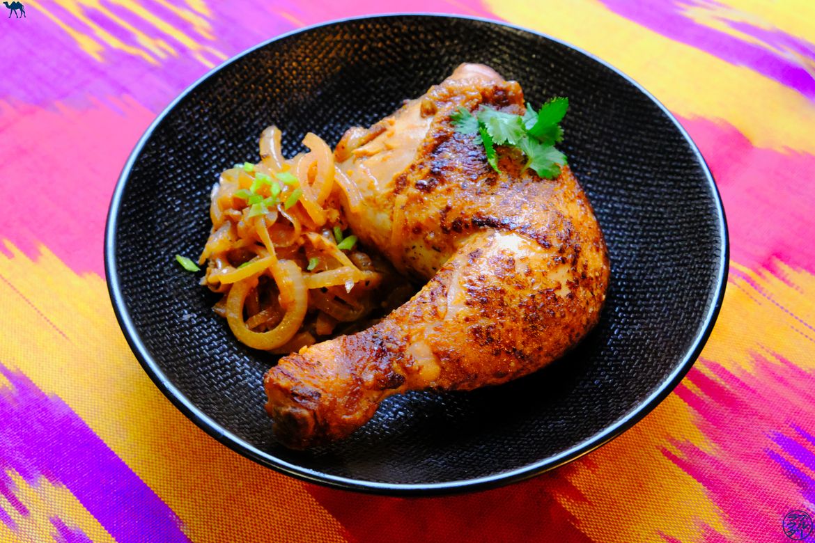 Recette du Poulet Yassa - Le Chameau Bleu - Blog Voyage & Gastronomie